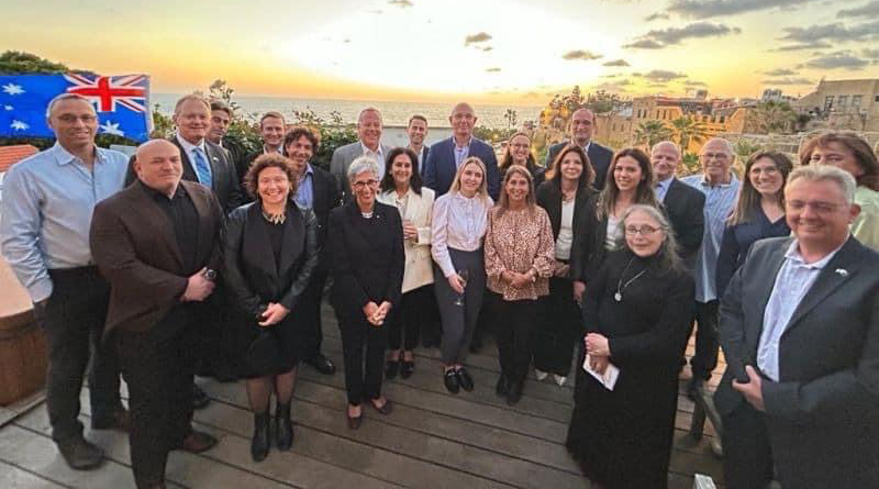 Hadassah Australia - News - Victorian Governor Linda Dessau AC CVO ...